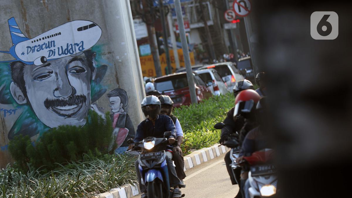 FOTO: Mural Mengenang Munir