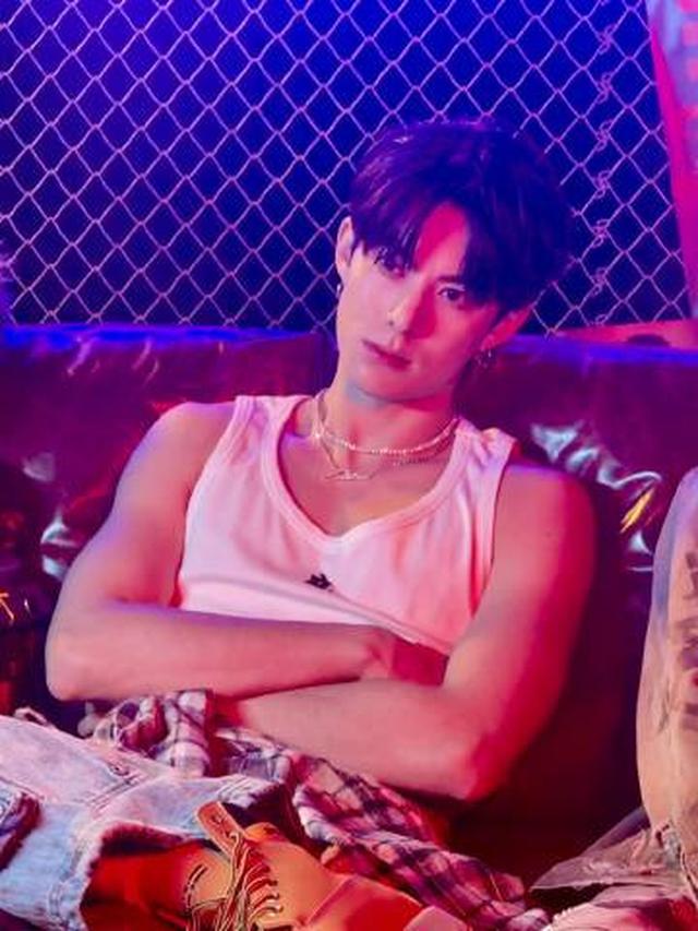 Dylan Wang Dikritik karena Lagu Baru Berjudul Fate, Liriknya Dianggap ...