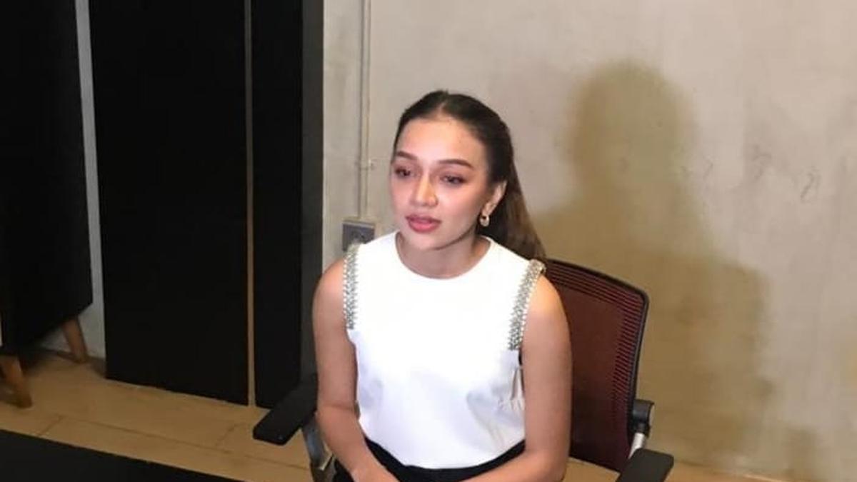 Acha Husna Buka Suara Terkait Hubungannya dengan Renaga Tahier, Tepis ...