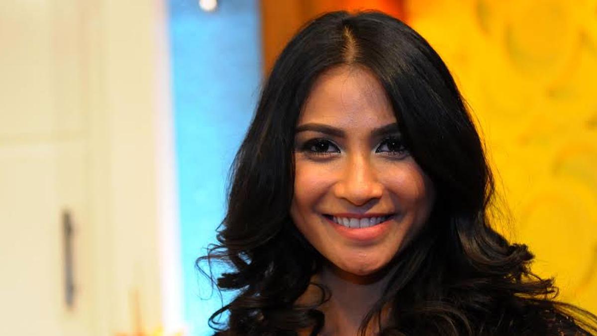 Uli Auliani Adu Akting dengan Leonardo DiCaprio? - ShowBiz Liputan6.com