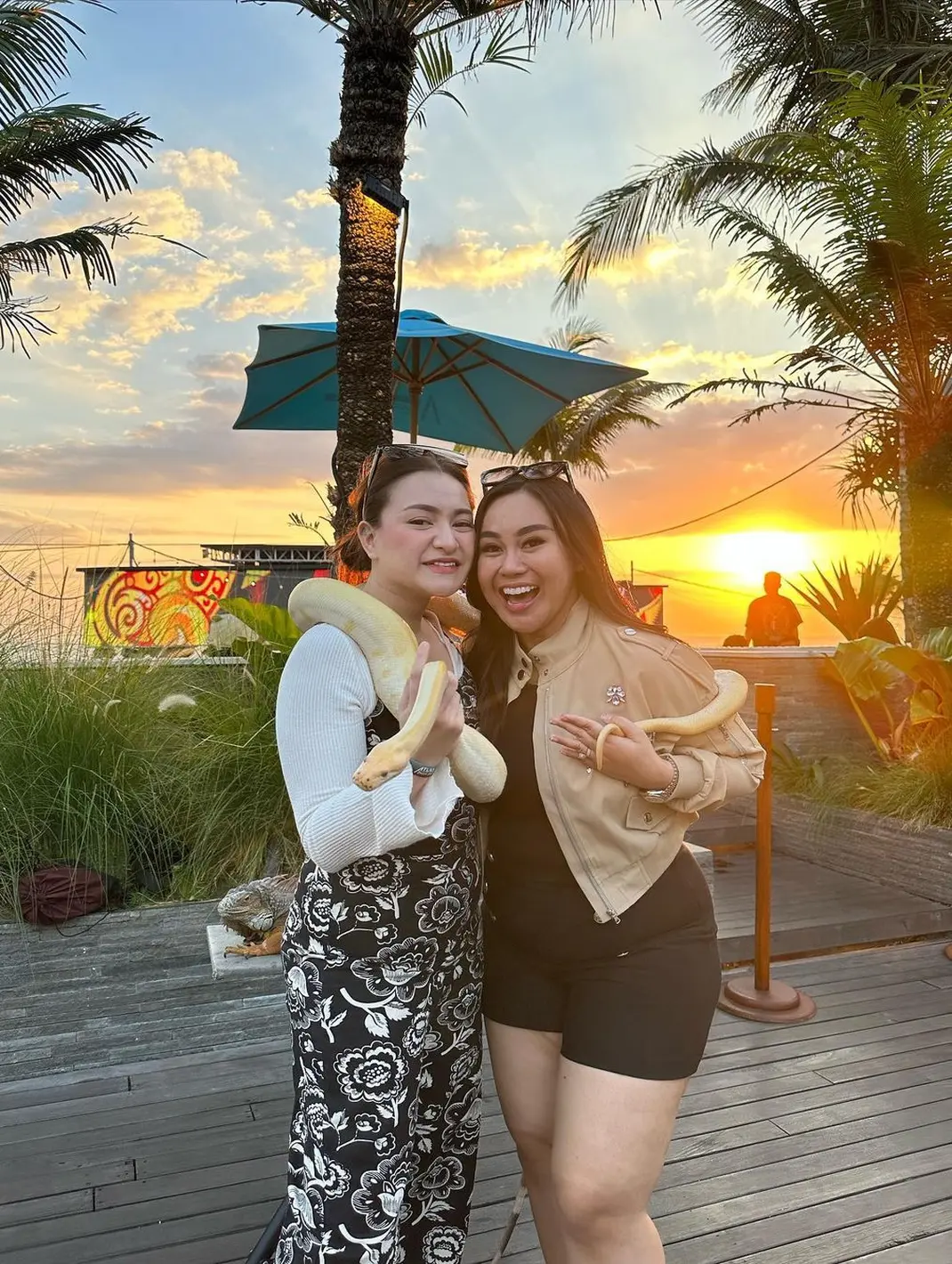 6 Gaya Nathalie Holscher LIburan Bareng Pacar Baru di Bali, Kasual hingga Sporty - Photo Fimela.com