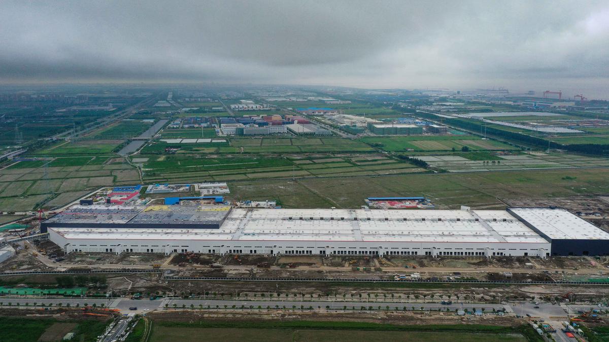 FOTO: Memantau Pembangunan Pabrik Raksasa Tesla di Shanghai - Foto ...