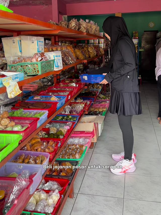 Mulai Jarang tersorot, 7 Potret Seru Rara Nawangsih Slow Living Tinggal ...