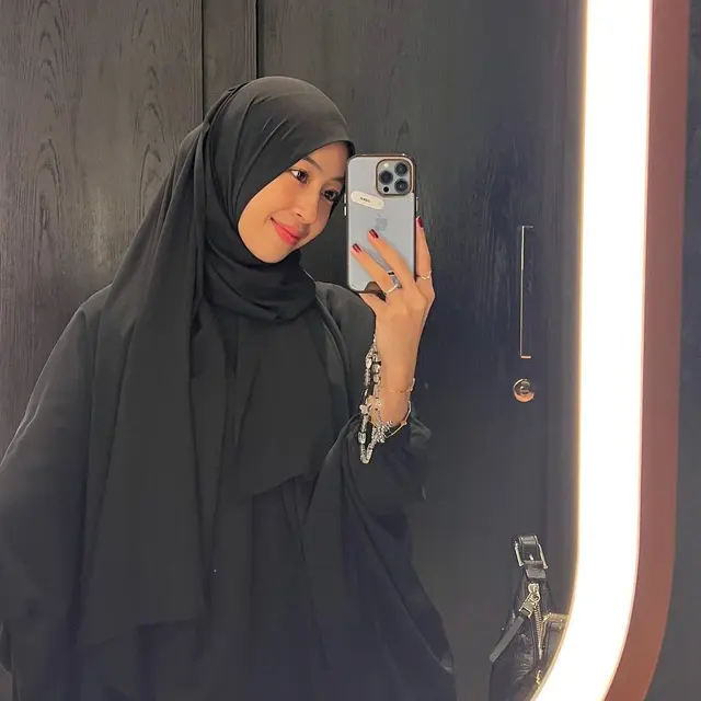 6 Potret Adiba Khanza Usai Menikah, Kini Susul Egy ke Qatar Setelah ...