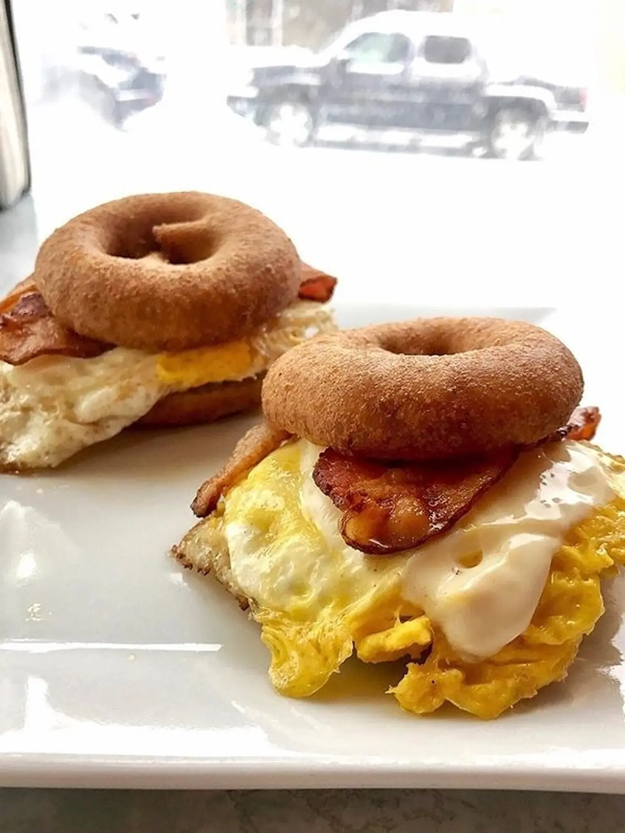 7 Potret Donat dengan Topping Nyeleneh Ini Anti-mainstream - Hot ...