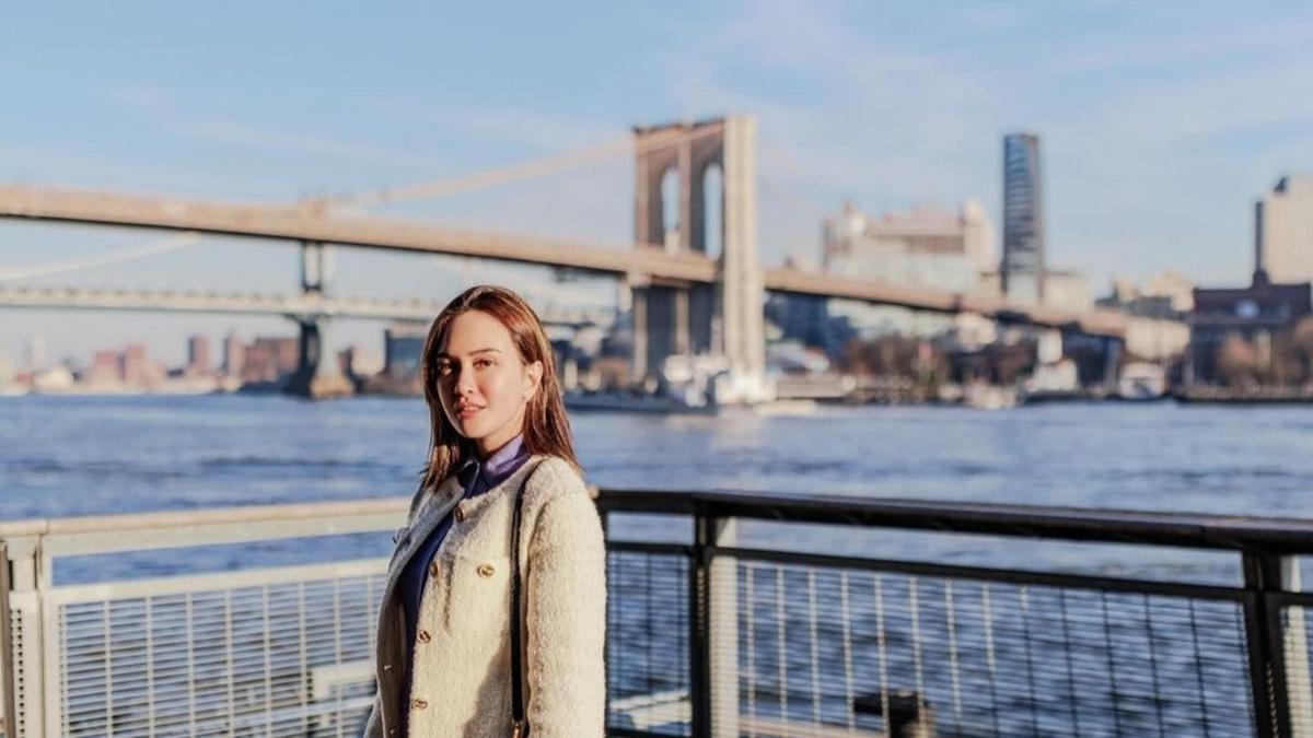 6 Potret Shandy Aulia Liburan di New York, Tampil Fashionable - Photo ...