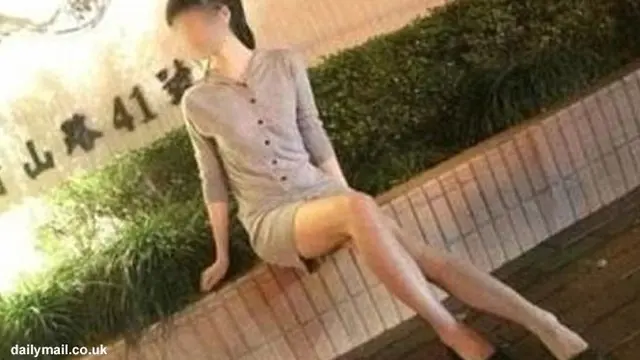 [VIDEO] Heboh Gadis Cantik Shanghai Hobi Bugil di Tempat Umum - Global Liputan6.com