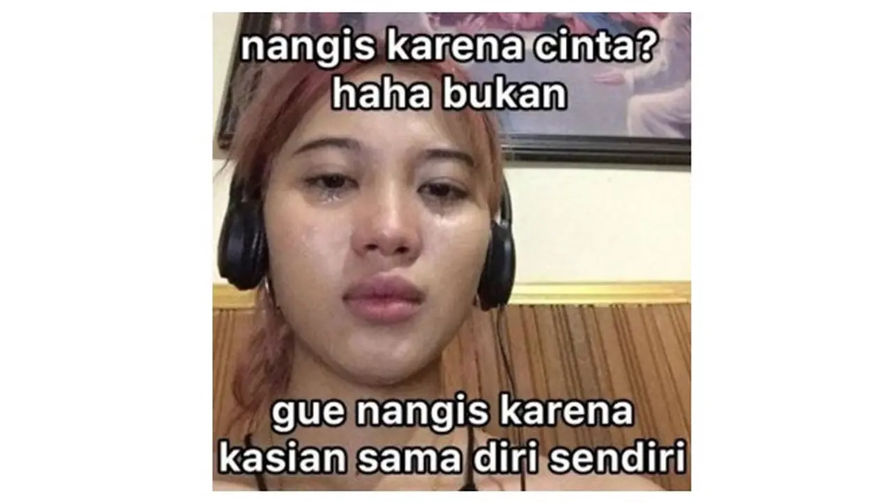 6 Meme Lucu Pakai Foto Orang Nangis Ini Bikin Ikut Sedih, Mewek ...