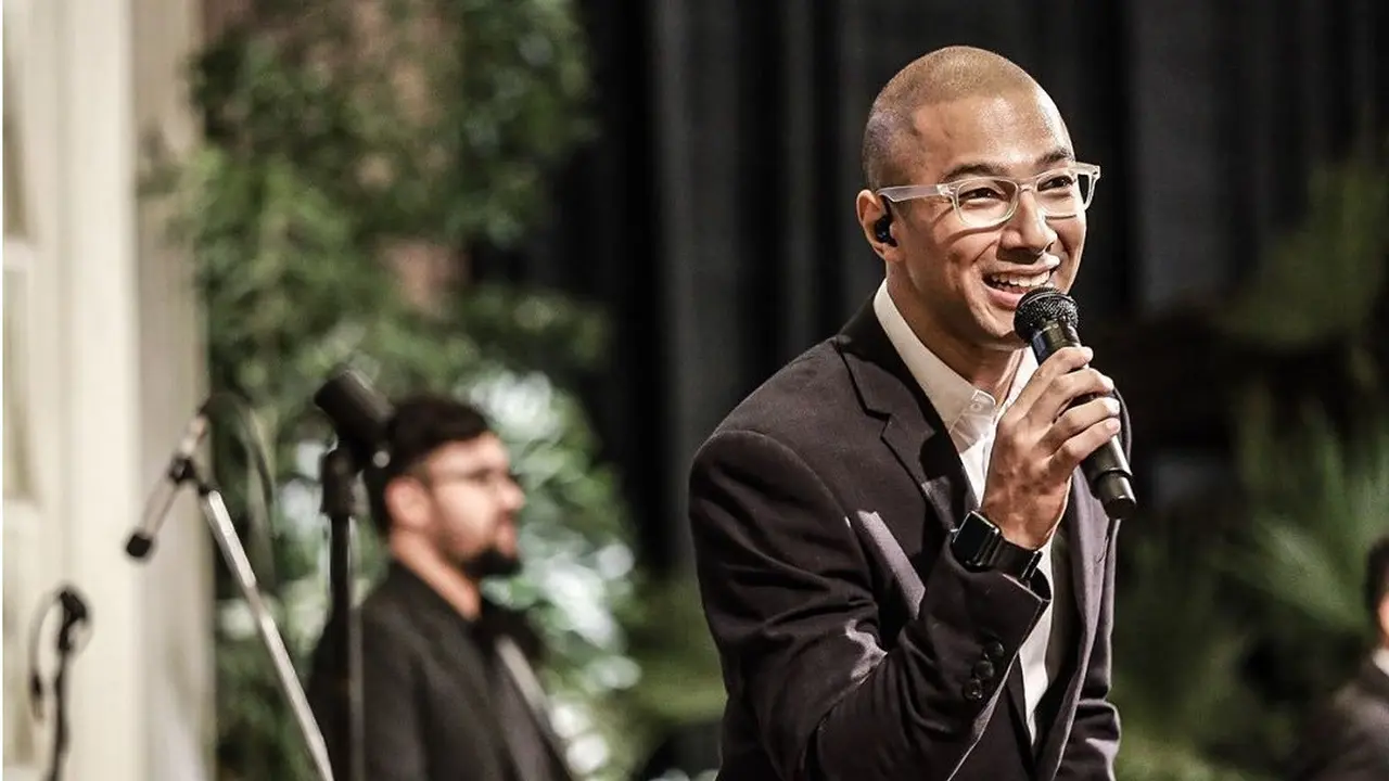 17 Tahun Berkarier di Dunia Musik, Ini 6 Potret Terbaru Marcell Siahaan ...