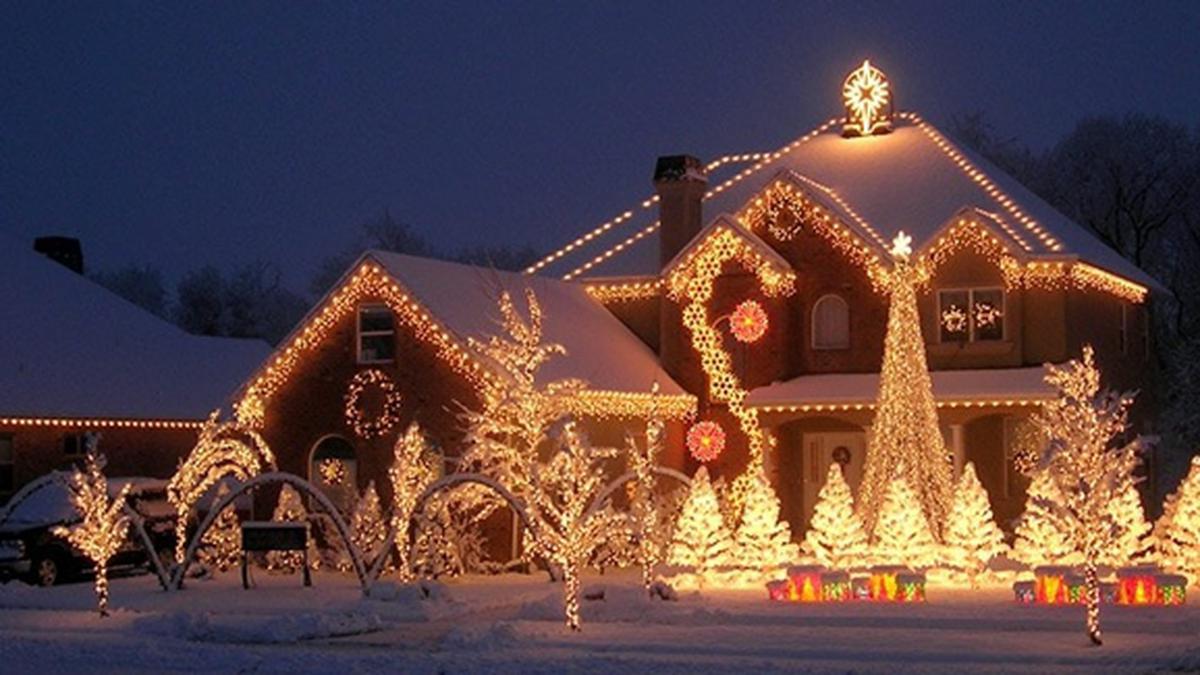 Cantiknya Rumah Dengan Jumlah Lampu Natal Terbanyak Di Dunia ...