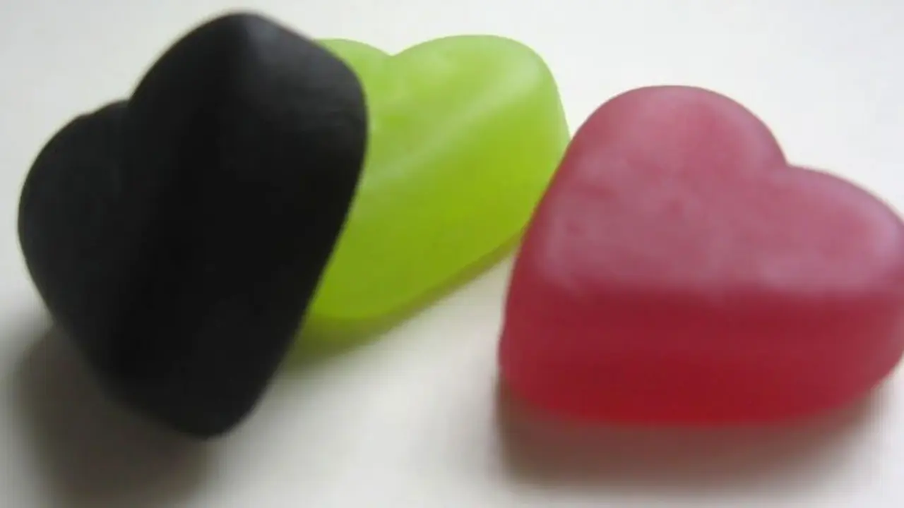 Heboh Isu Ridwan Kamil Selingkuh dengan Lisa Mariana, Begini Pandangan ...