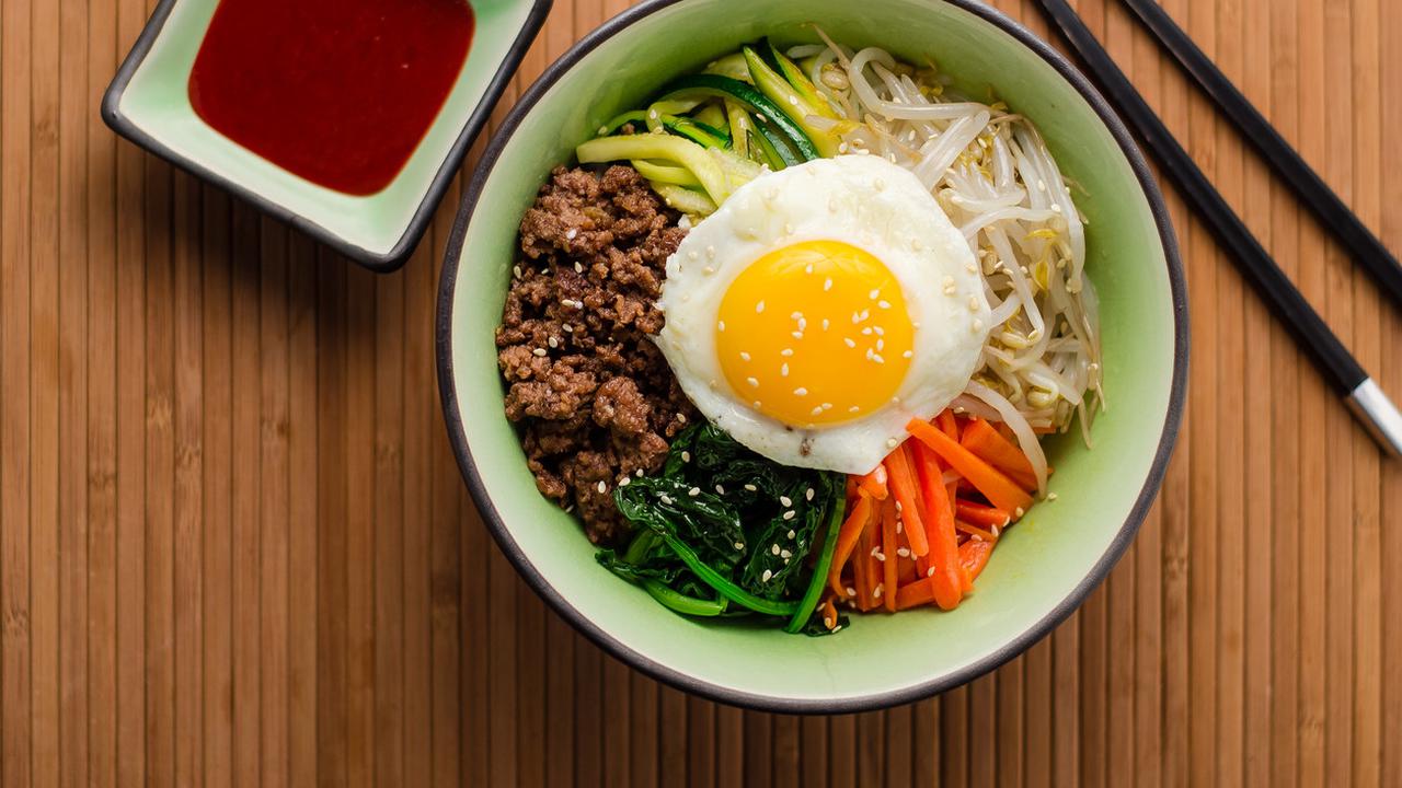Cara Membuat Bibimbap, Rasakan Sensasi Nasi Campur ala Korea di Rumah