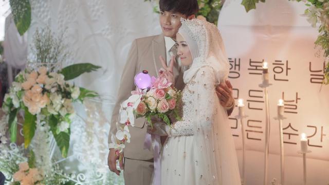 Mengenal Selebgram Mutiara Adiguna yang Pernikahannya Bertema K-Pop ...