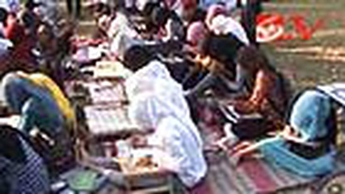 Ribuan Siswa Peringati Nuzulul Quran - Enam Plus Liputan6.com