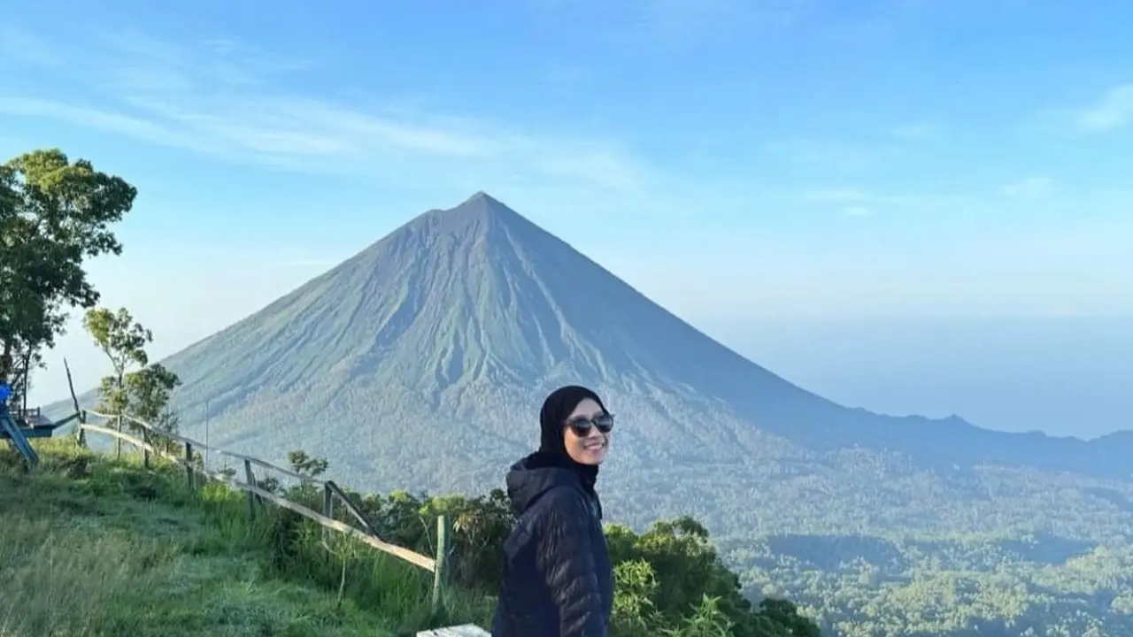 6 Fakta Menarik Gunung Inierie yang Merupakan Puncak Tertinggi di ...