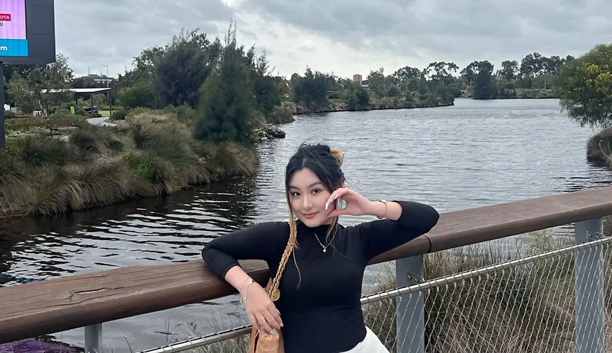 Tampil Gemas dengan Kanguru, Ini Potret Seru Shannon Wong saat di ...