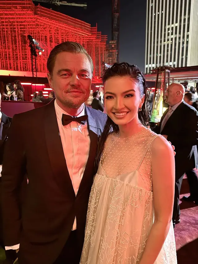 No Kaleng-Kaleng, Raline Shah Foto Bareng Leonardo DiCaprio hingga Brad Pitt - ShowBiz Liputan6.com