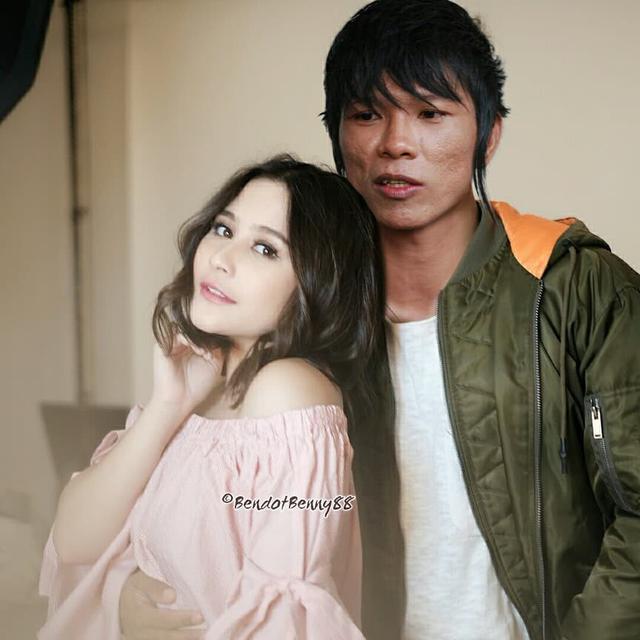 6 Editan Foto Seleb Bak Pasangan Kekasih Ini Bikin Ketawa Geli - Hot ...