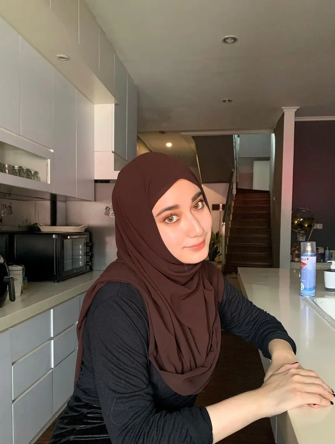 8 Potret Penuh Pesona Kecantikan Tengku Syaira Anataya, Anak Cindy ...