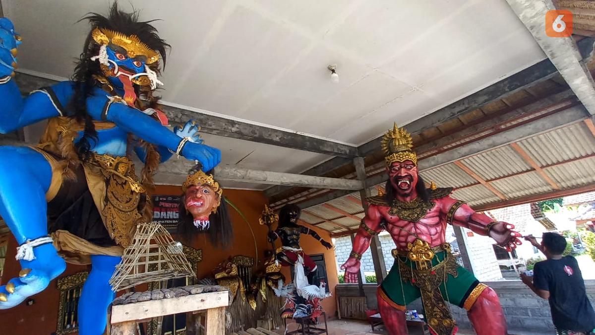 Sambut Hari Raya Nyepi, Umat Hindu di Banyuwangi Siapkan Ogoh-Ogoh Buta ...