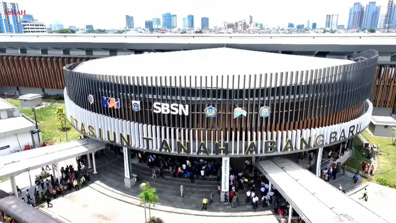 Fasilitas Modern Stasiun Tanah Abang Baru: Dari Ruang Tunggu AC hingga ...