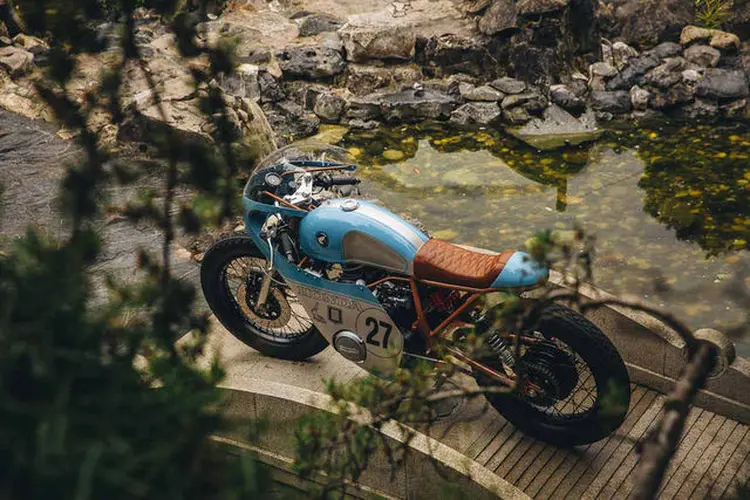 Honda CB550 Cafe Racer Full Fairing - Galeri Otosia.com