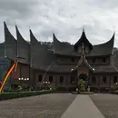 Mengenal Rumah Adat Dulohupa di Gorontalo yang Kaya Filosofi - Regional ...