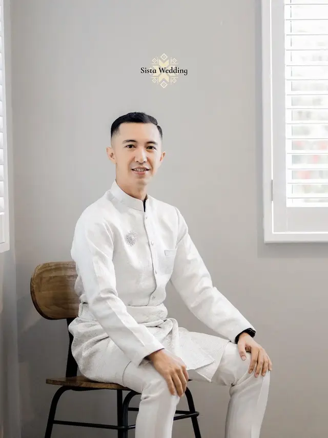 Potret Lettu Fardhana saat Lamaran dengan Ayu Ting Ting, Tampan dengan ...