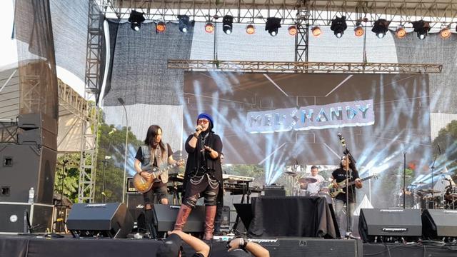 Beraksi di Rock Legends Festival, Mel Shandy Masih Garang