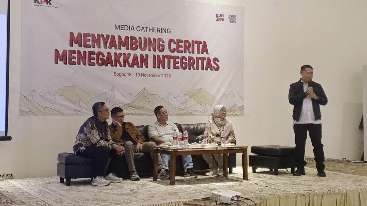 Kisah KPK di Balik Penangkapan Lukas Enembe: Penyidik Cium Tangan ...