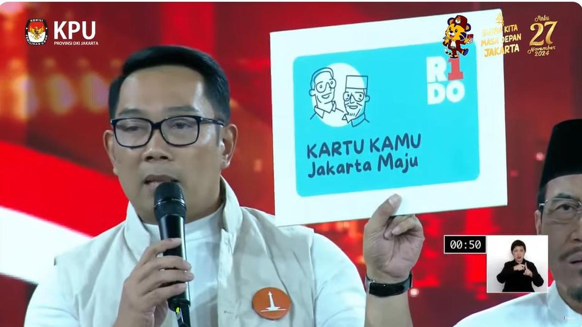 Ridwan Kamil Pamer Kartu Kamu di Debat Perdana Pilkada Jakarta, Ini Isi Bantuannya - Pemilu ...