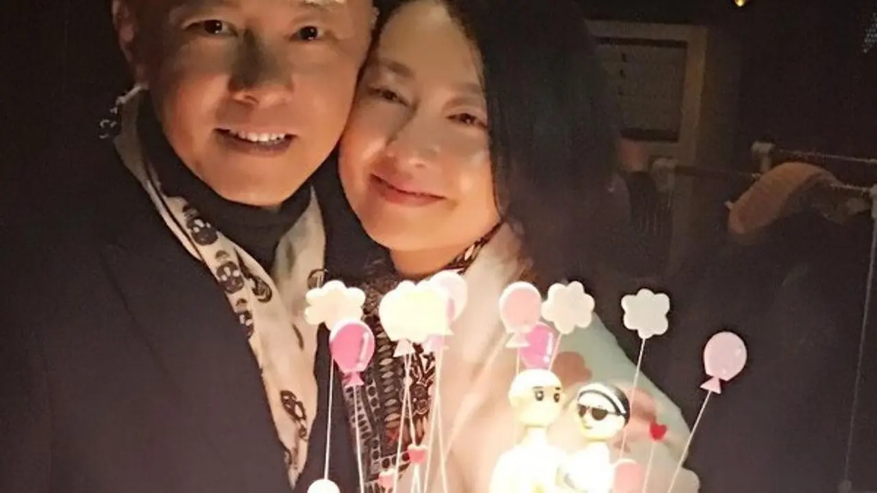 6 Potret Terbaru Dicky Cheung Pemeran Kera Sakti Bersama Istri, 18 ...