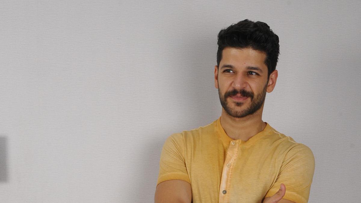 Selim dalam Serial Elif Tebar Pesona Hingga Buat Fans Lumer