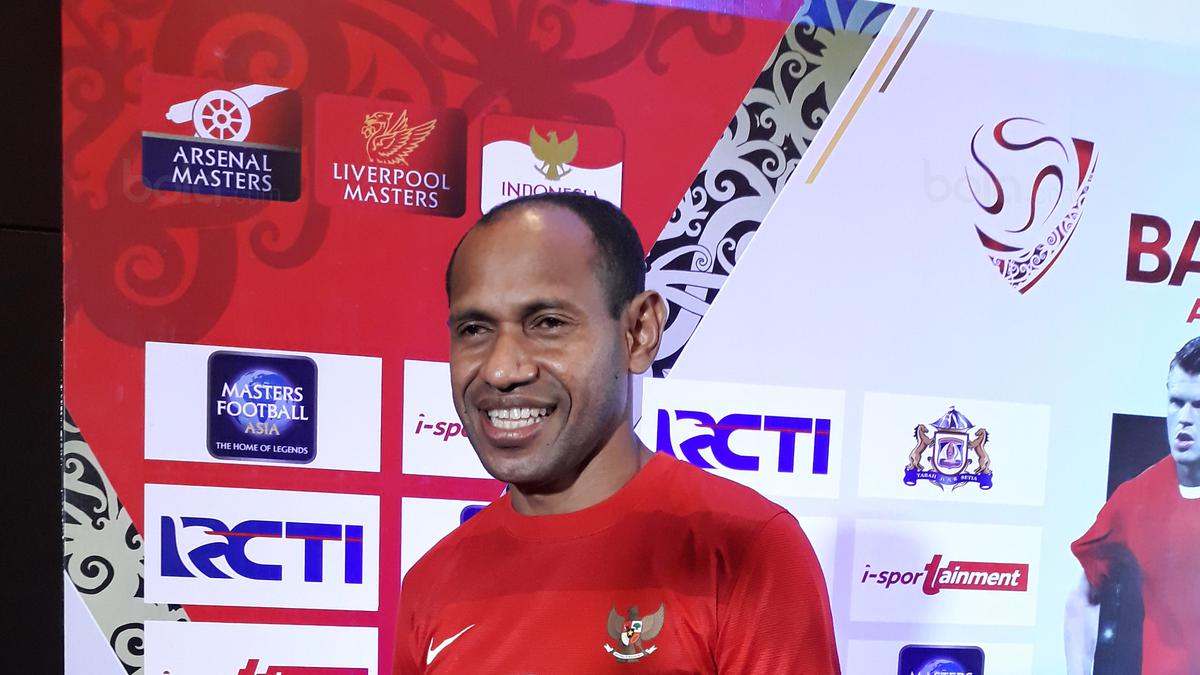 Kritik Tajam Elie Aiboy ke Timnas Indonesia Senior dan U-19 - Indonesia ...