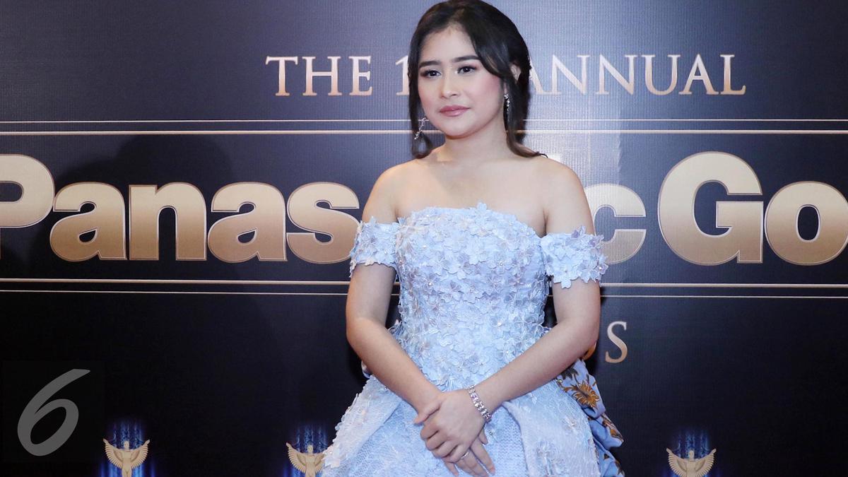Syuting Kepanasan, Prilly Latuconsina Minta Pulang - ShowBiz Liputan6.com