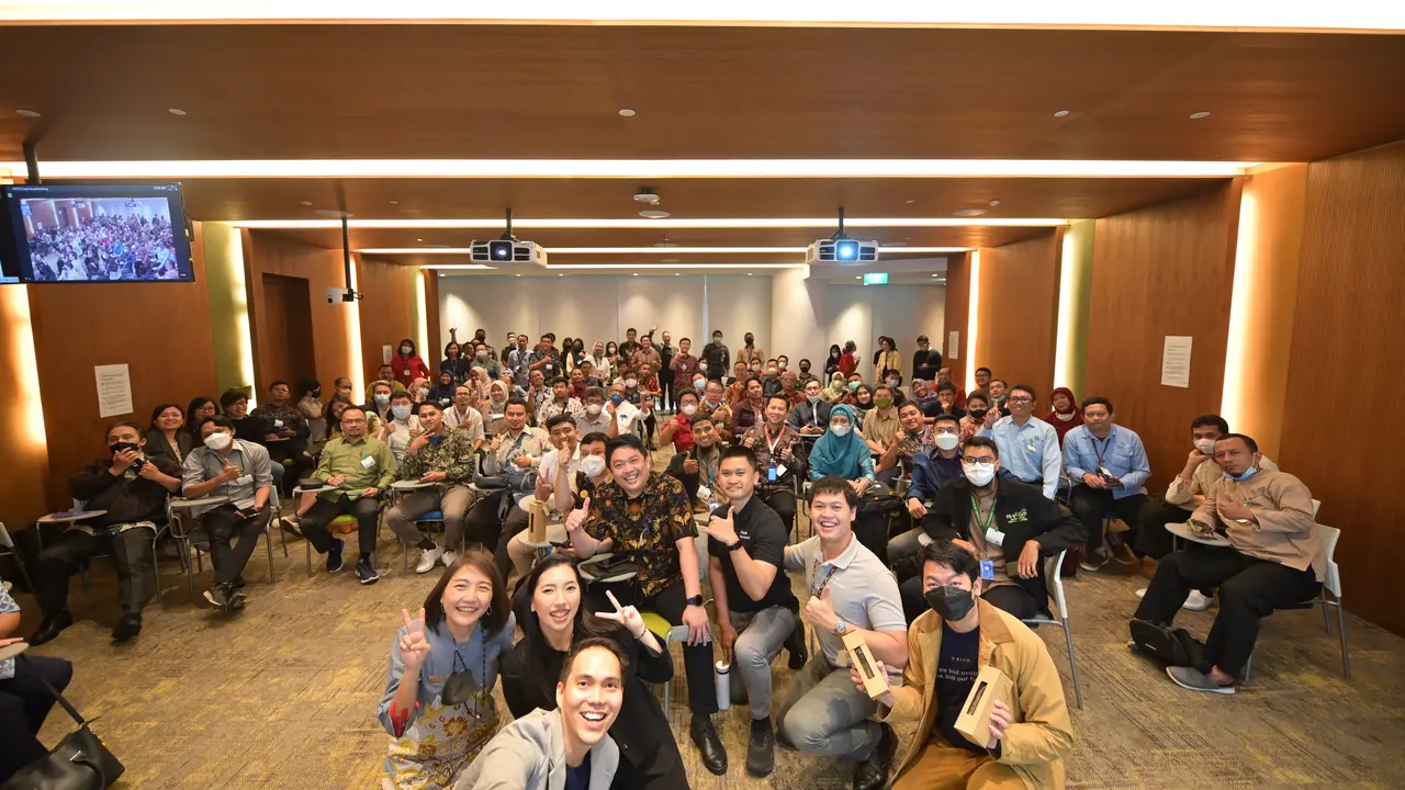 100 Pemimpin Sekolah Siap Melakukan Transformasi Digital Pendidikan ...