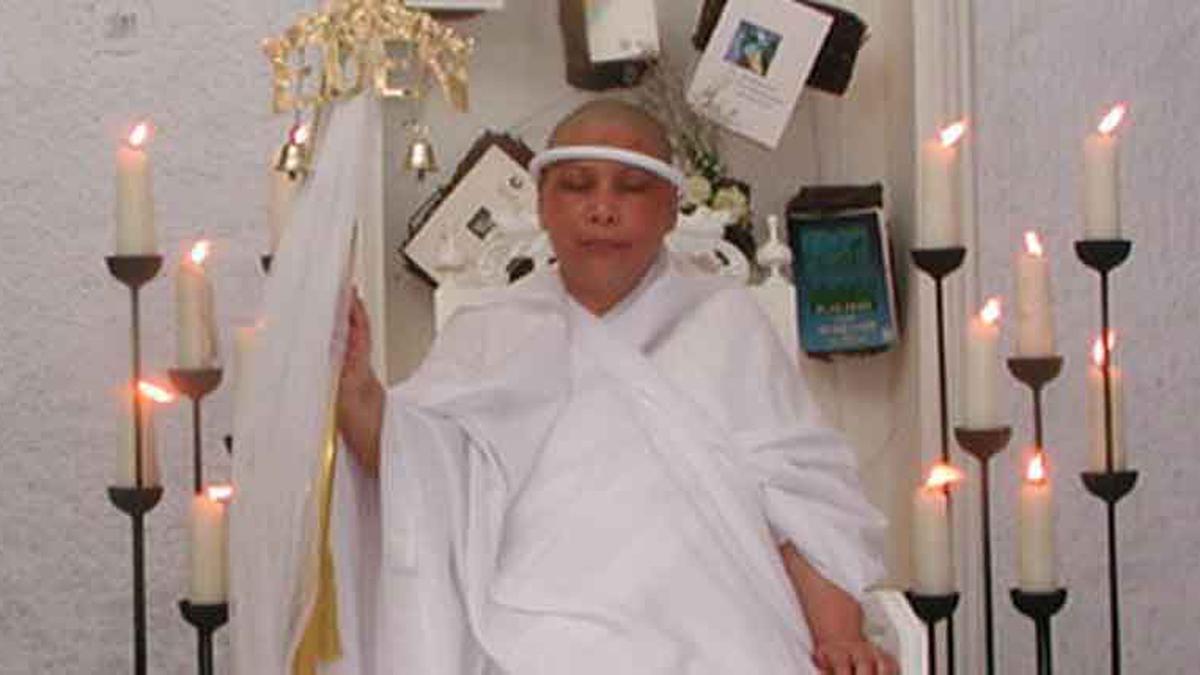 Lia Eden Meninggal, Begini Lika-liku Hidupnya hingga Pernah Dipenjara 2 ...