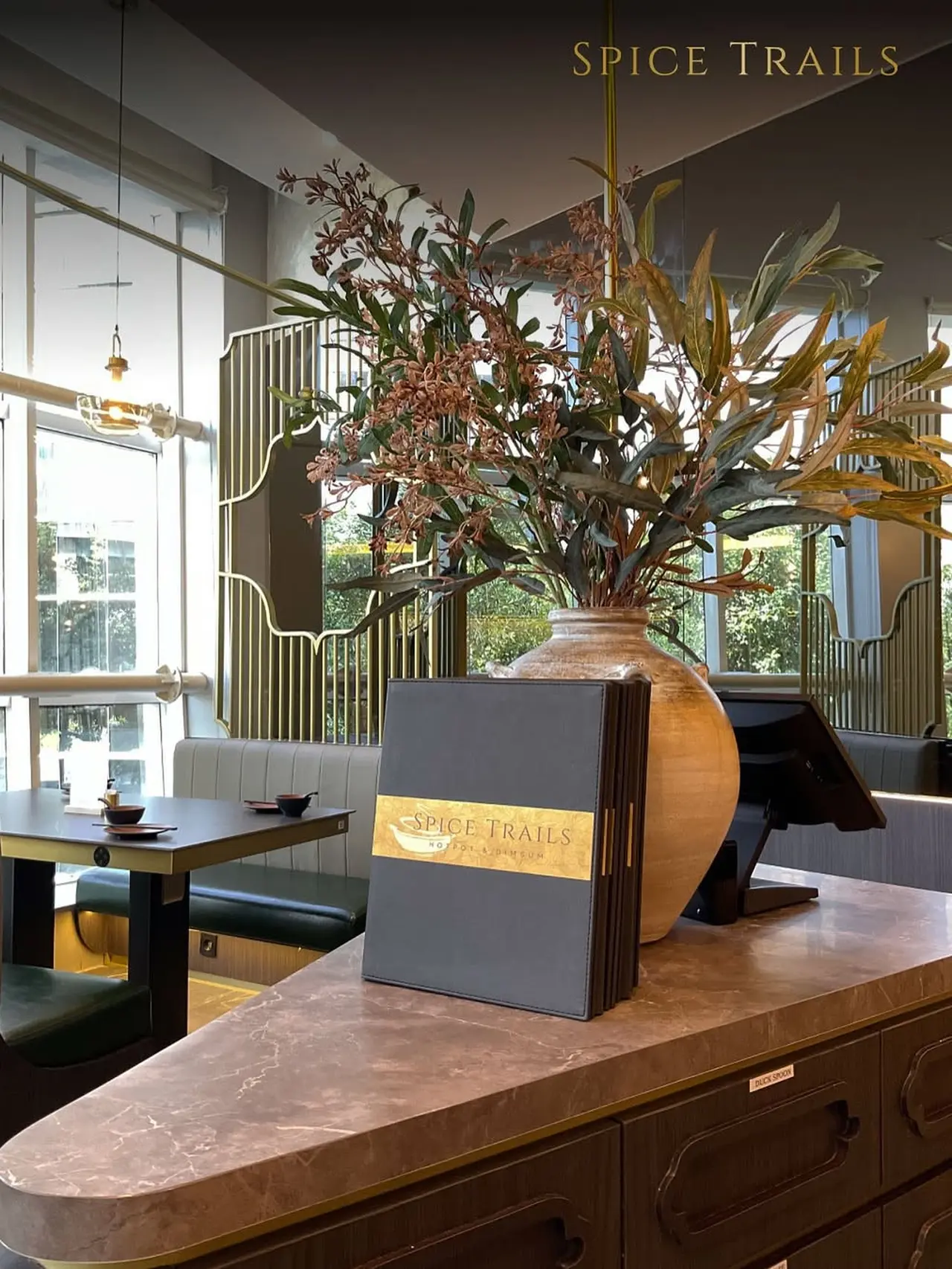 30 Rekomendasi Kuliner Viral di PIK Terbaru 2025, Cita Rasa Nusantara ...