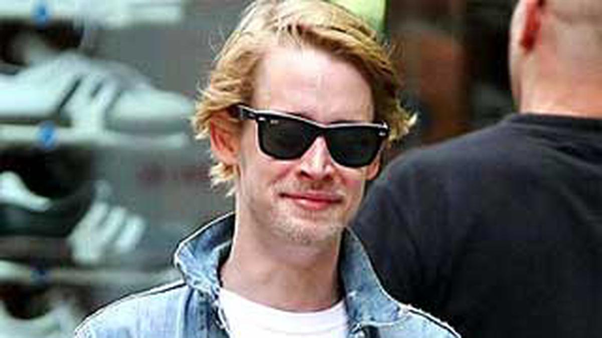 Antara Macaulay Culkin dan Whitney Houston