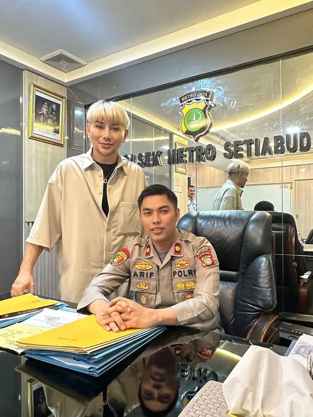 Kronologi Lengkap Caren Delano Kehilangan Mobil: 27 September Sopir ...