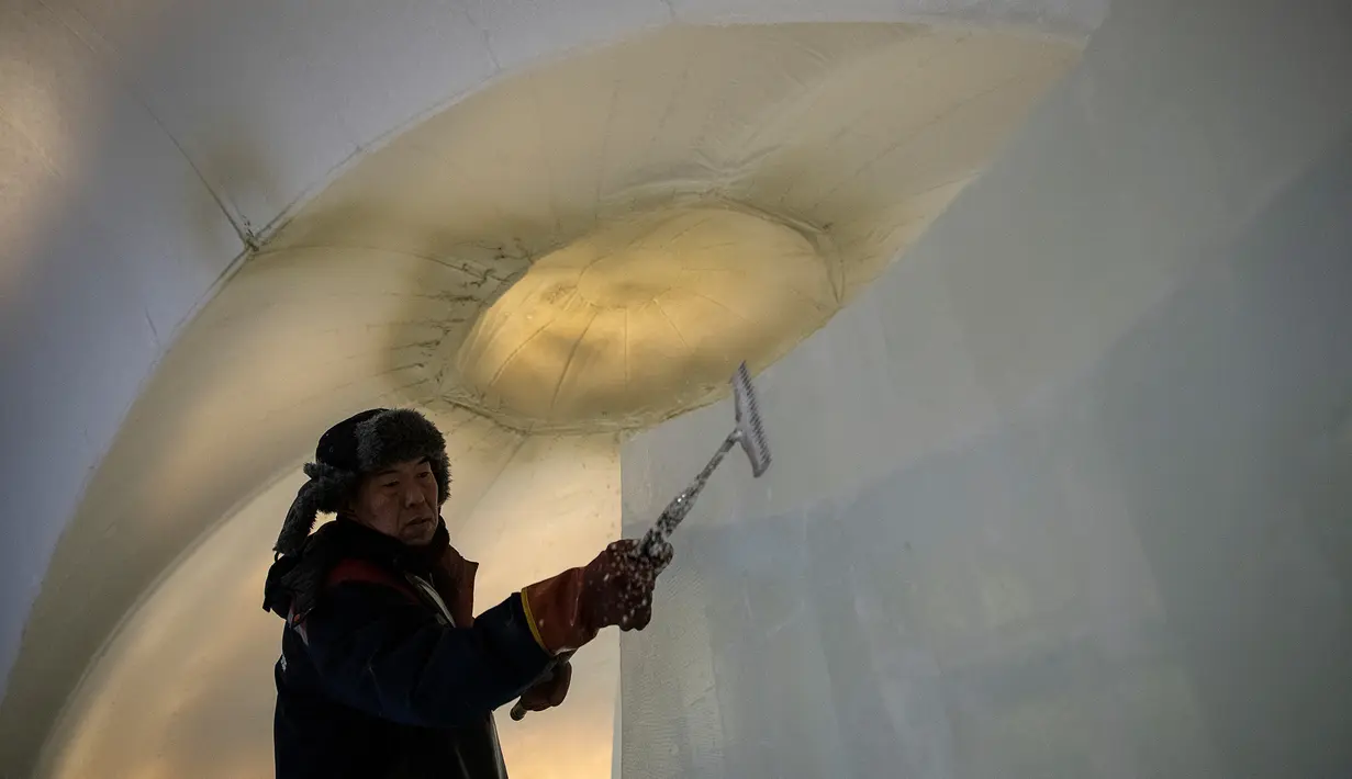 FOTO: Intip Pembuatan Festival Es Terbesar Dunia di Harbin - Foto ...