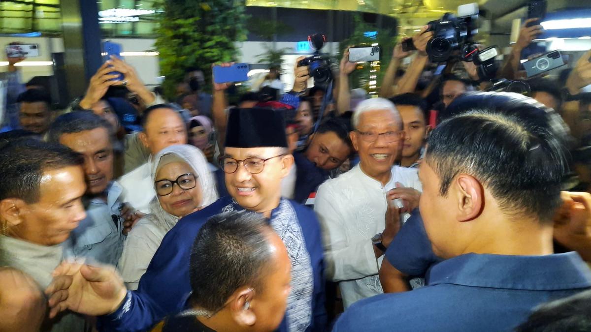 Anies dan Ganjar Bertemu Saat Haji, Apa yang Dibicarakan? - News Liputan6.com