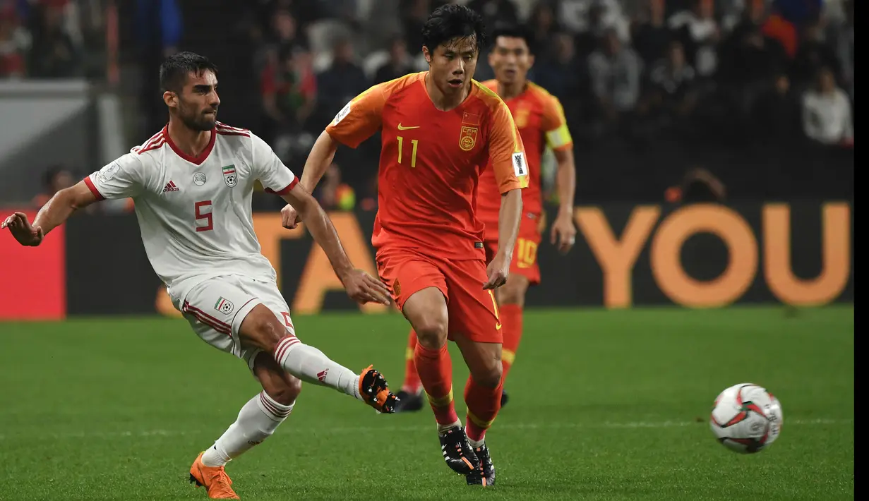 Foto: 5 Bek Sayap Kiri Muslim yang Tampil Apik pada Musim Ini - Dunia ...