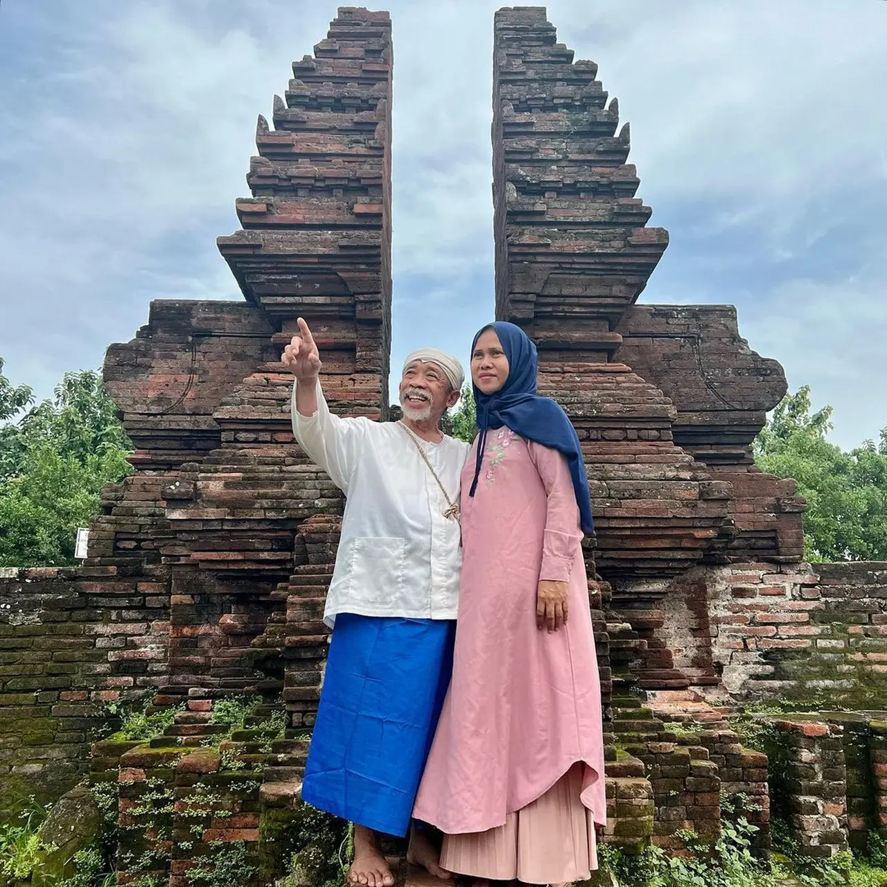 6 Potret Terbaru Qomar '4 Sekawan', Pelawak Senior Pernah Jadi Anggota DPR Kini Tiktoker - Hot ...