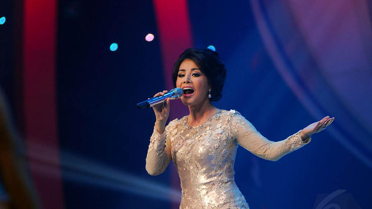 Pesona Cici Paramida di Panggung D'Academy