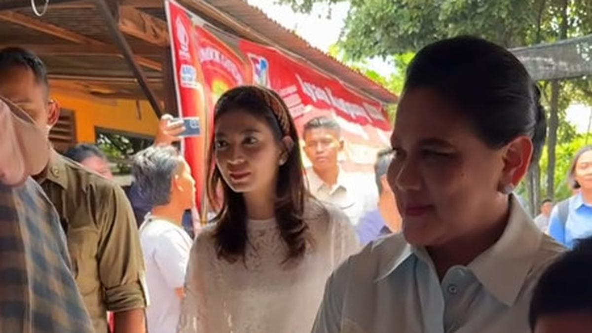 Adu Mahal Tas Hermes yang Dijinjing Selvi Ananda dan Iriana Jokowi Saat Makan di Solo Setelah ...