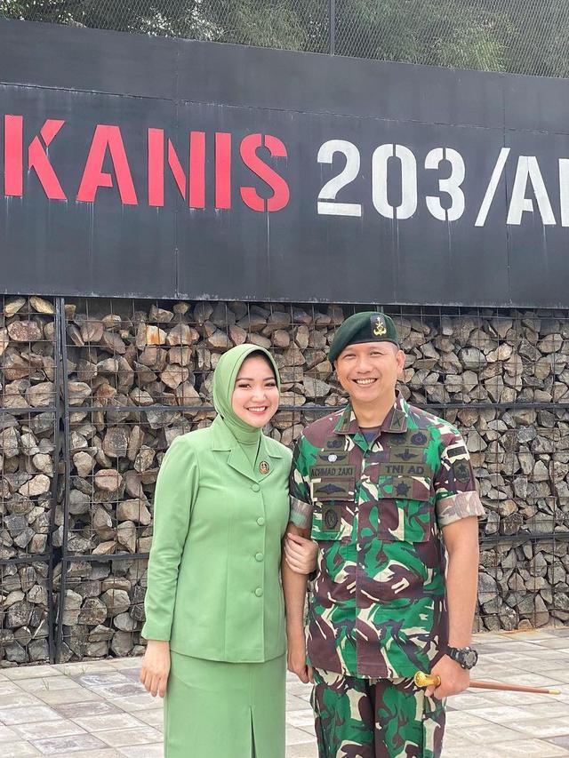 6 Potret Terbaru Winda Khair Jadi Ibu Persit, Temani Kegiatan Suami ...