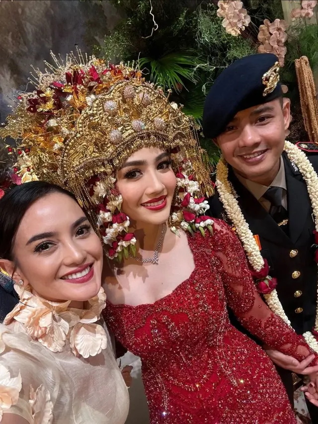 10 Potret Rangkaian Pernikahan Febby Rastanty dan Drajad, Digelar Mewah - Hot Liputan6.com