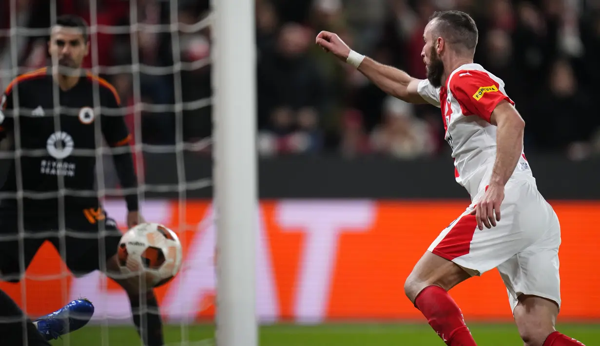 Hasil Liga Europa: AS Roma Keok di Kandang Slavia Praha - Foto Liputan6.com