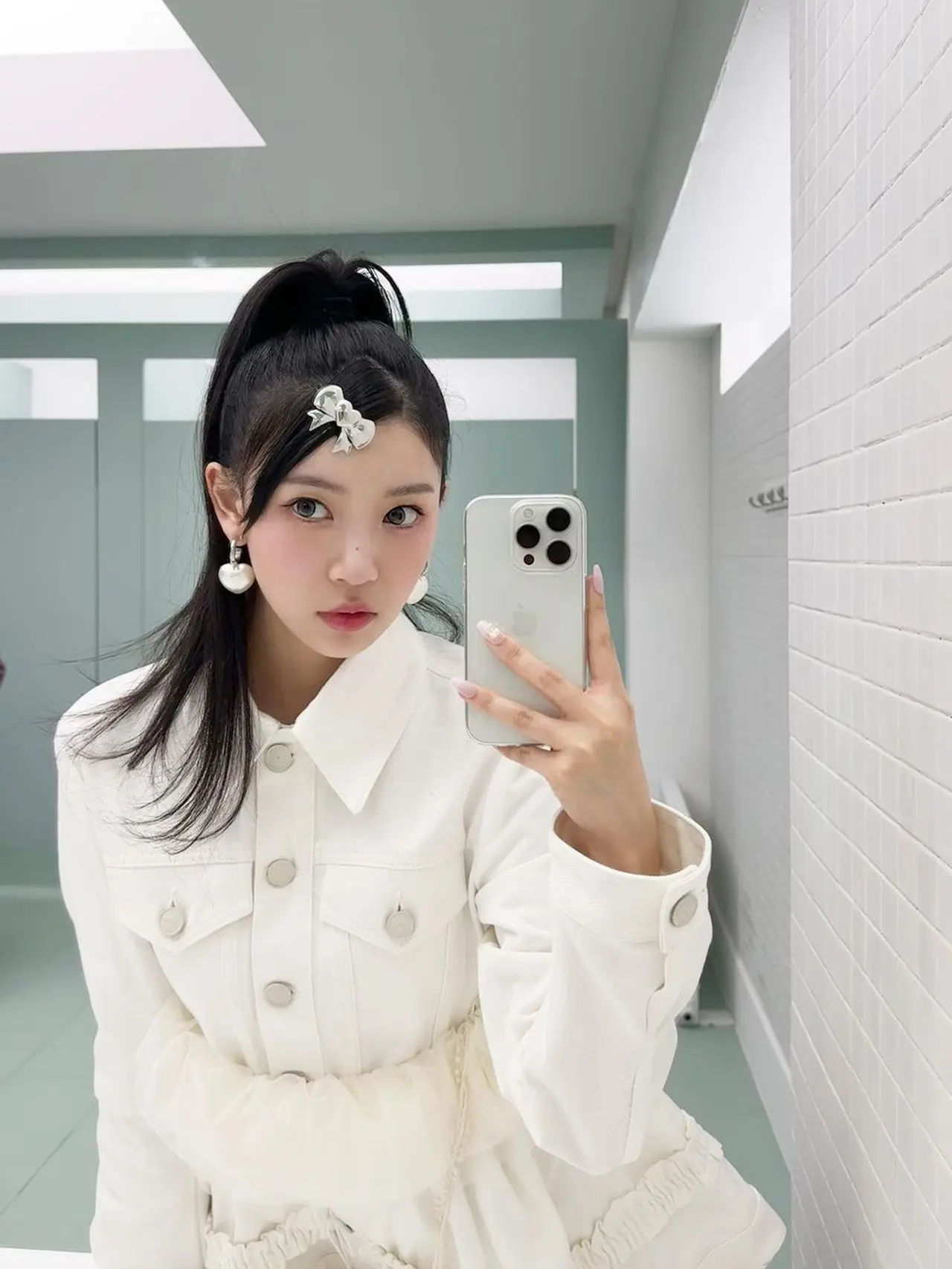 Profil 5 Member ILLIT yang Berhasil Curi Perhatian Lewat Lagu Debutnya ...